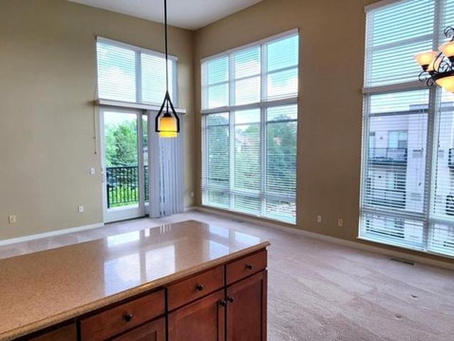 1070 Grandview Ct NE Apt 415, Columbia Heights, MN 55421