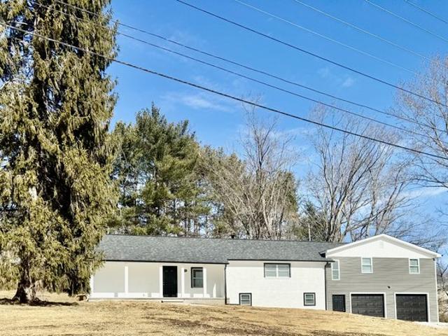 1070 Hightop Rd, Blacksburg, VA 24060