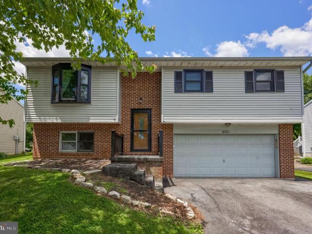 1070 Holly Lane