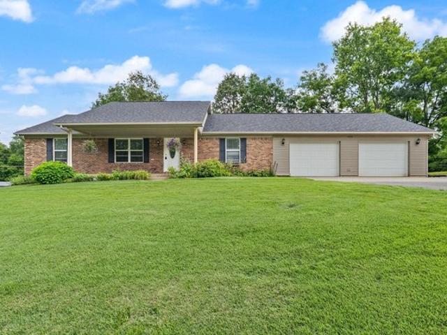 1070 Toler Rd NW, Corydon, IN 47112