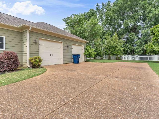 1070 woodbridge rd
