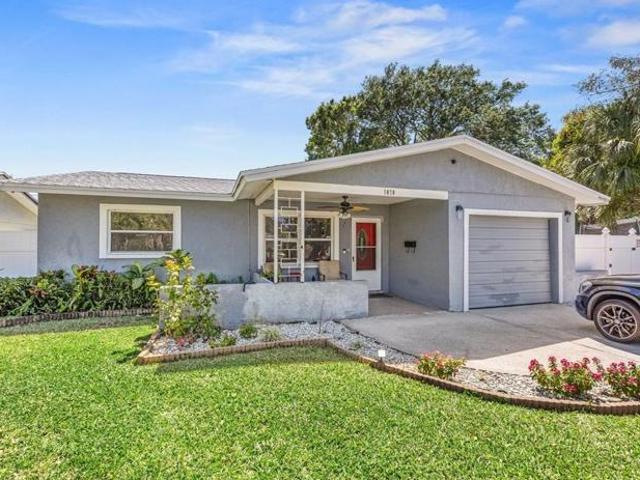 1070 55th Ave S, Saint Petersburg, FL 33705
