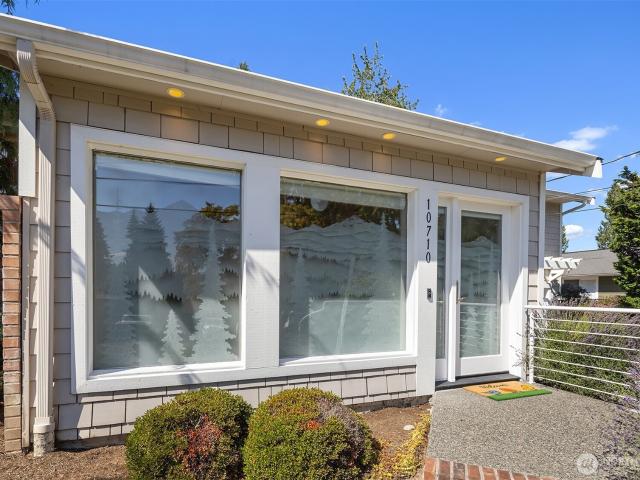 10710 NE 190th Street