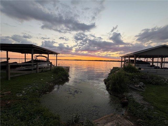 10710 Seminole Shore Dr, Huntsville, OH 43324