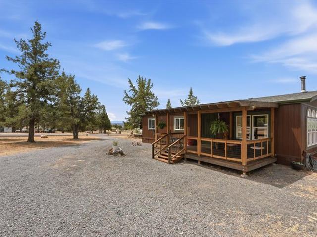 10711 SW Shad Rd, Terrebonne, OR 97760