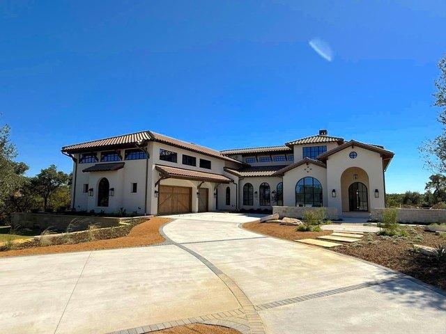 10717 Arrowhead Point Dr, Fort Worth, TX 76179