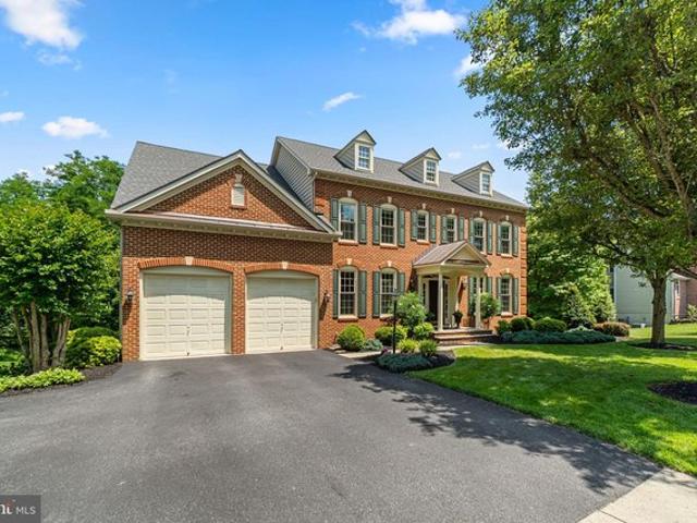 10717 Red Dahlia Dr, Woodstock, MD 21163