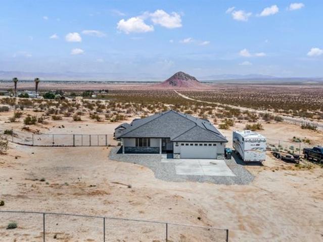 10715 Wilson Dr, California City, CA 93505