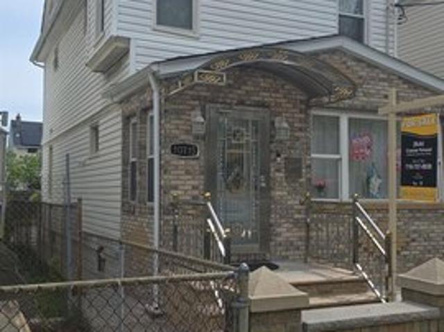 10715 Lefferts Blvd, Richmond Hill, NY 11419