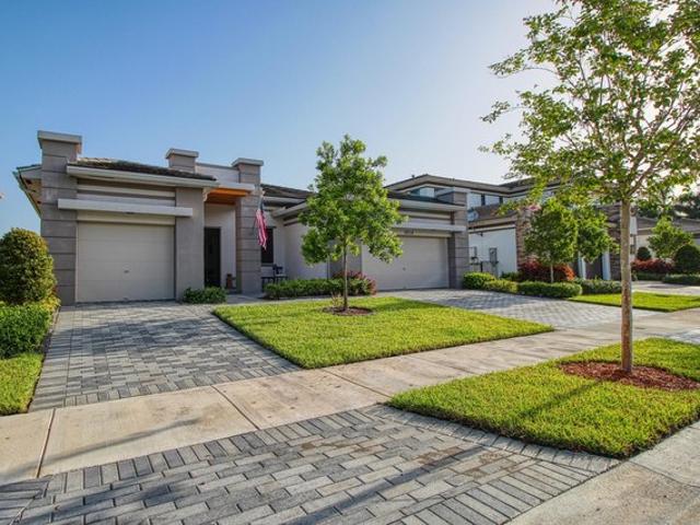 10715 Moore Dr, Parkland, FL 33076