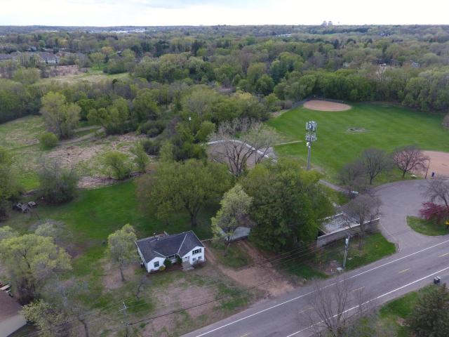10715 Old County Road 15
