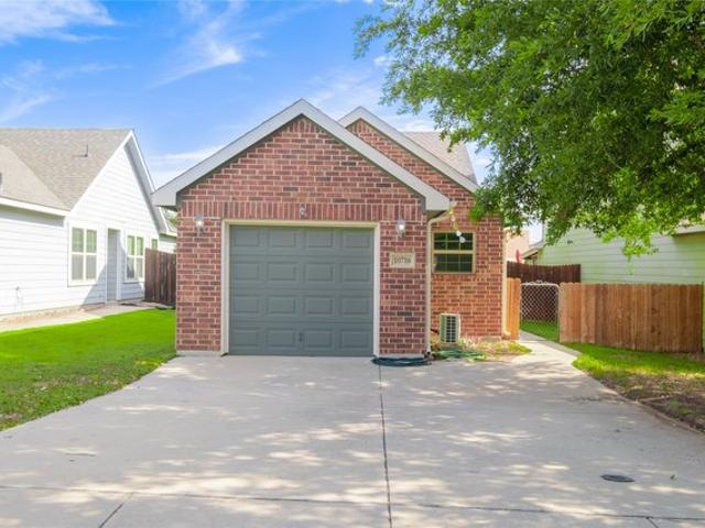 10716 Edgewest Ter, Fort Worth, TX 76108