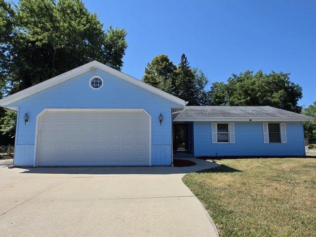 10719 W Calumet Rd, Milwaukee, WI 53224