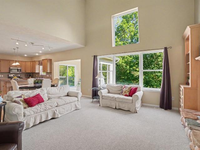 10719 Wood Ridge Drive