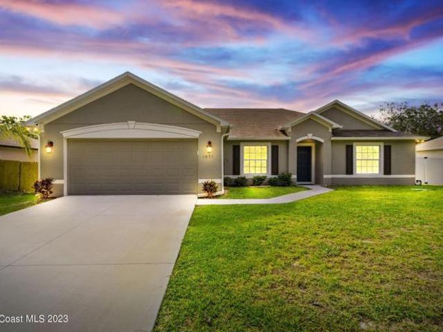 1071 Braddock Ave, Palm Bay, FL 32909