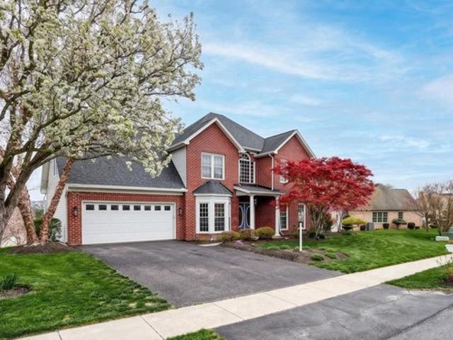 1071 Country Club Rd, Camp Hill, PA 17011