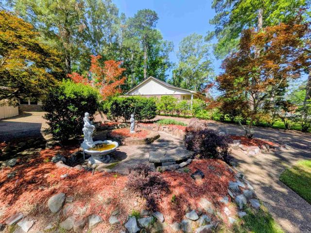 1071 Quapaw