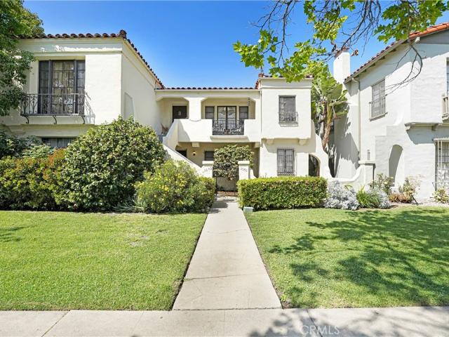 1071 S Crescent Heights Blvd, Los Angeles, CA 90035 | MLS #PW26067 | Compass