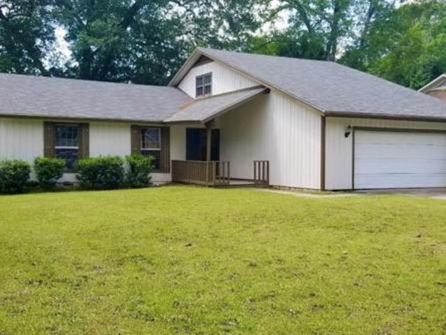 1071 Underwood Dr, Macon, GA 31210