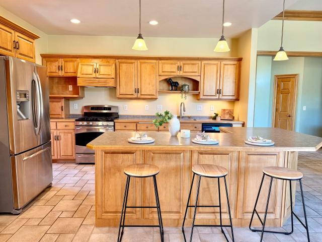 1071 wrightstown road