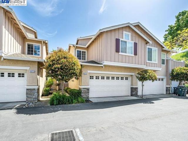 10723 Wallace Ln, Dublin, CA 94568