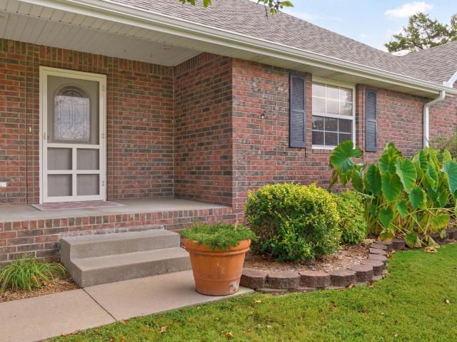 10720 Lawrence 1170