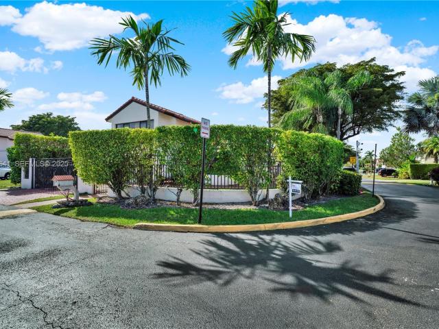 10720 SW 117th Ct, Miami, FL 33186 | MLS #A11913 | Compass
