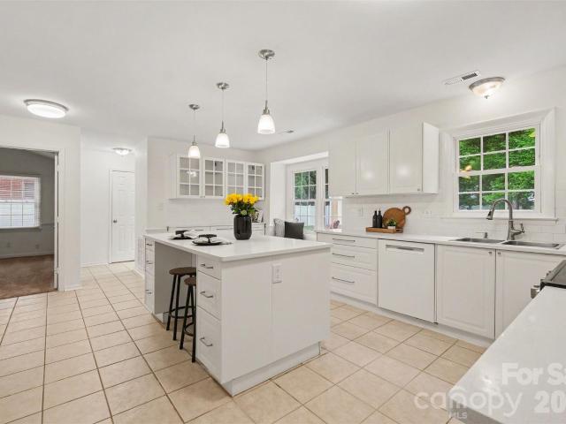 10727 Colony Woods Drive