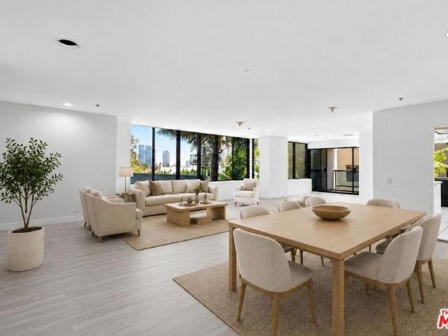 10724 Wilshire Blvd Apt 211, Los Angeles, CA 90024
