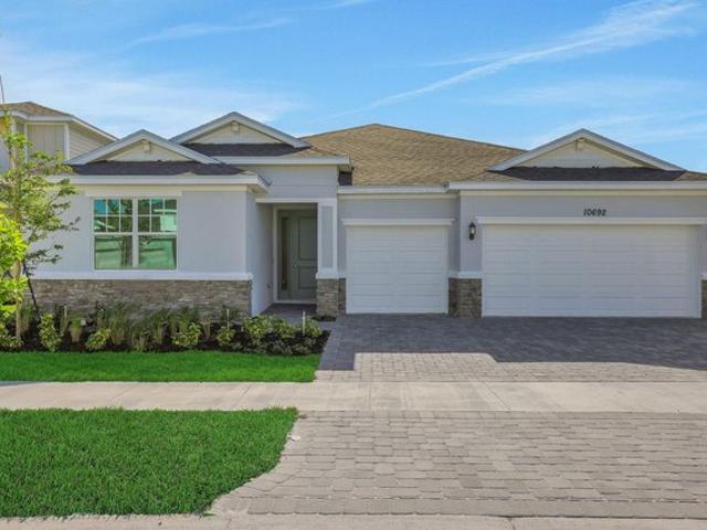 10724 NW Suncrest Loop, Port Saint Lucie, FL 34987