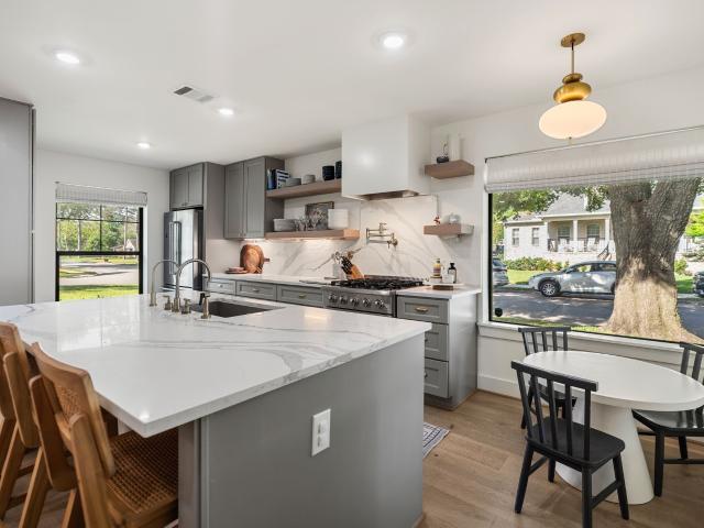 10726 Russett Dr, Houston, TX 77042 | MLS #24249 | Compass
