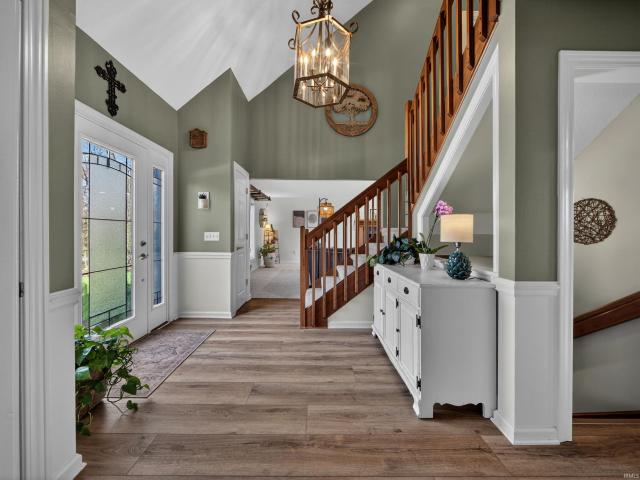 10728 Alderwood Lane