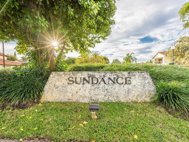 10729 117th Ct SW, Miami, FL 33186