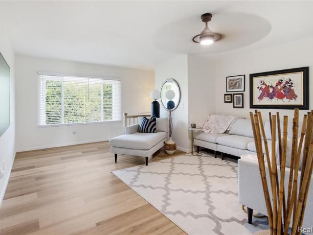 1072 Normandy Terrace Drive