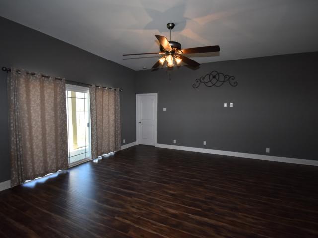 1072 Fuji Ln