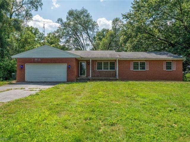 1072 Iberia Rd, Galion, OH 44833