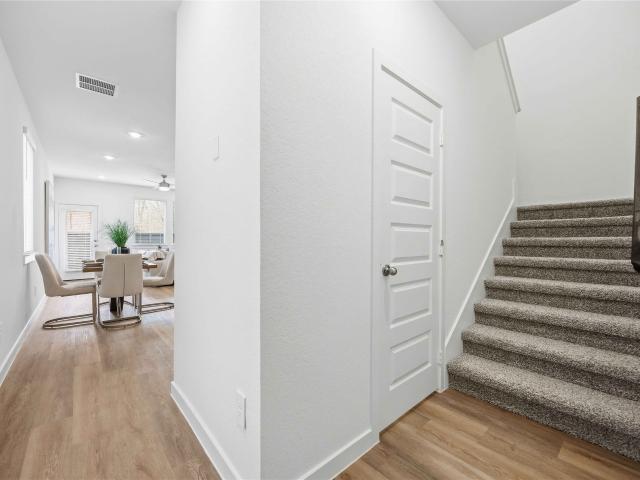 1072 Wheatley Oak Lane