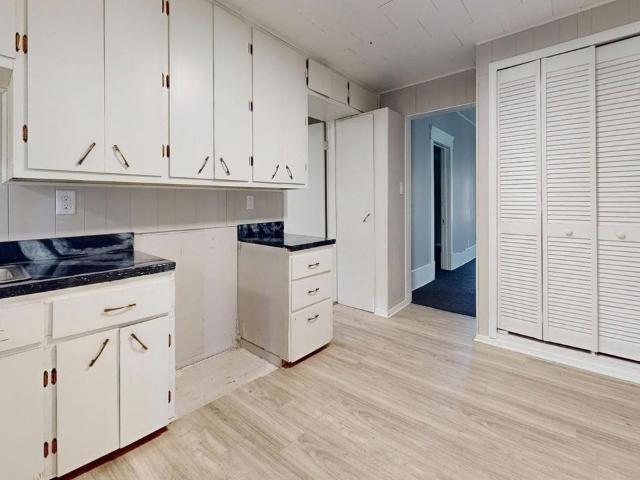 1072 Wooster Rd W 3 Bedroom Apartment for Rent at 1072 Wooster Rd W, Barberton, OH 44203