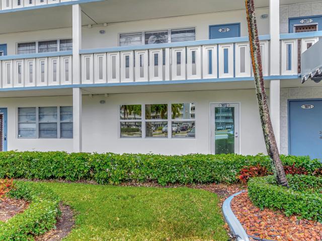 1072 Yarmouth C, Boca Raton, FL 33434 | MLS #R11165 | Compass