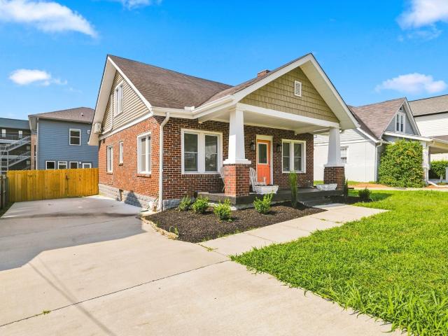 1072A Zophi St