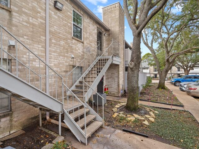 10733 Braes Bend Dr, Unit 10733, Houston, TX 77071 | MLS #80802 | Compass