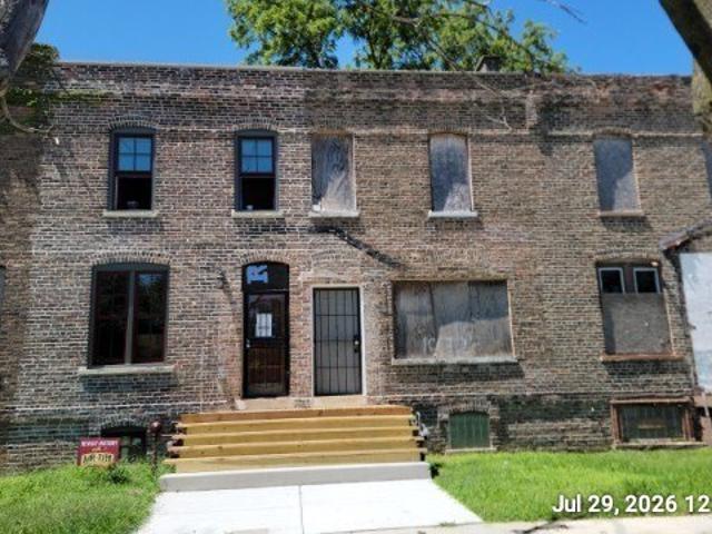 10732 S Langley Ave, Chicago, IL 60628