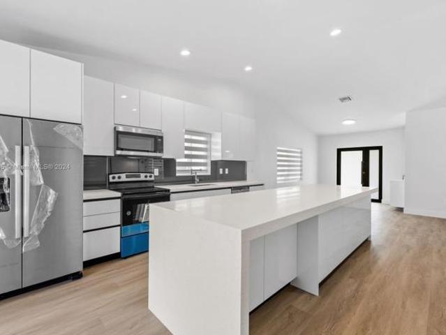 10732 SW 145th Ave, Miami, FL 33186