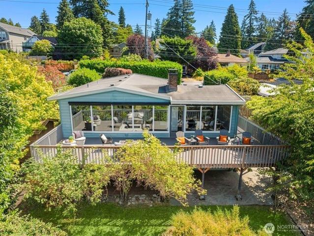 10737 3rd Ave NW, Seattle, WA 98177