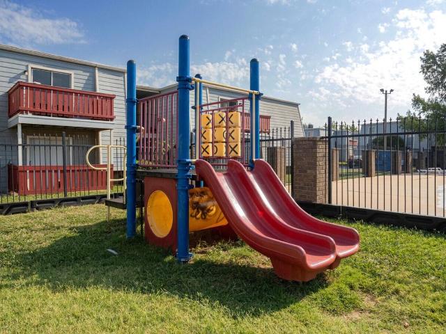 10735 N Western Avenue ATTN Leasing office 3 Bedroom Apartment for Rent at 10735 N Western Ave, Oklahoma City, OK 73114 Western Village Pied Piper