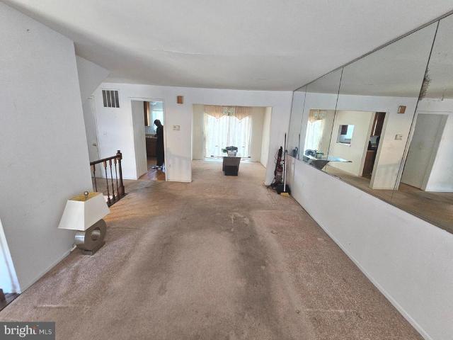 10736 Castleton Way