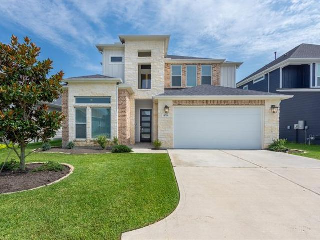 10736 S Lake Mist Ln, Willis, TX 77318
