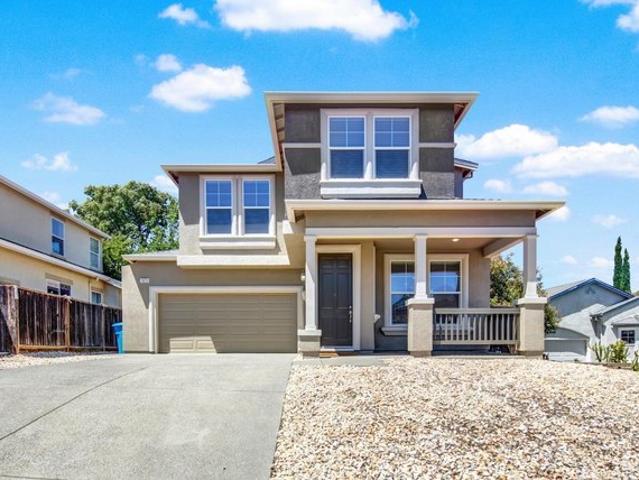 1073 Cabernet Ct, Vacaville, CA 95688