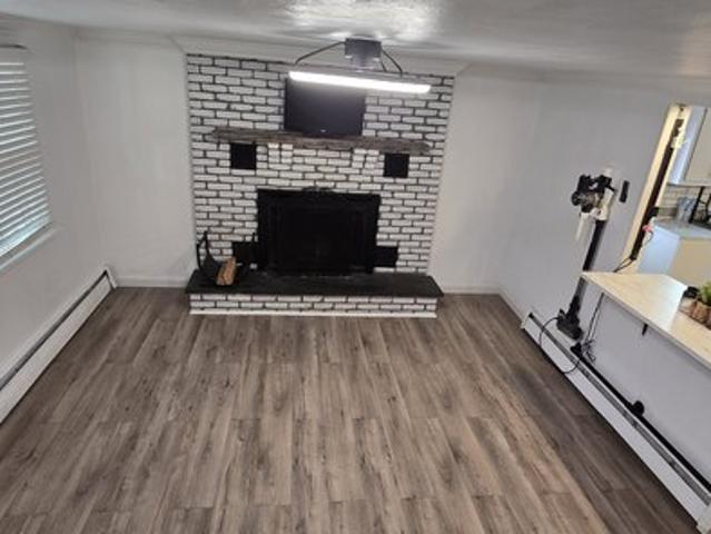 1073 Cherry St, Pottstown, PA 19464