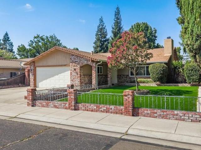 1073 Derby Ct, Manteca, CA 95336